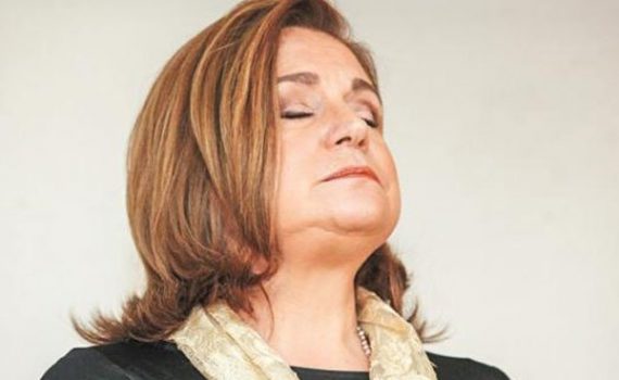 Leticia Robles de la Rosa – Soy Mujer